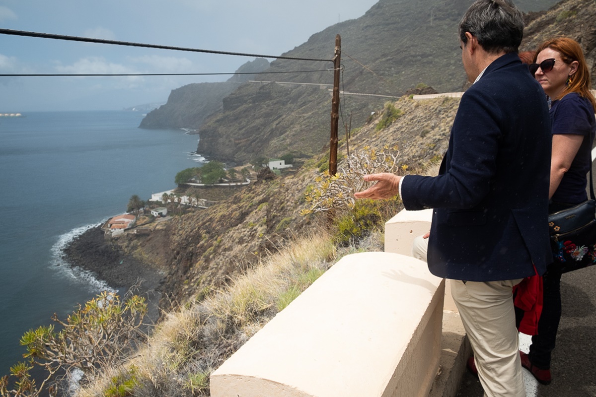 La playa de El Balayo, en Anaga, es la única de Tenerife que mantiene ...