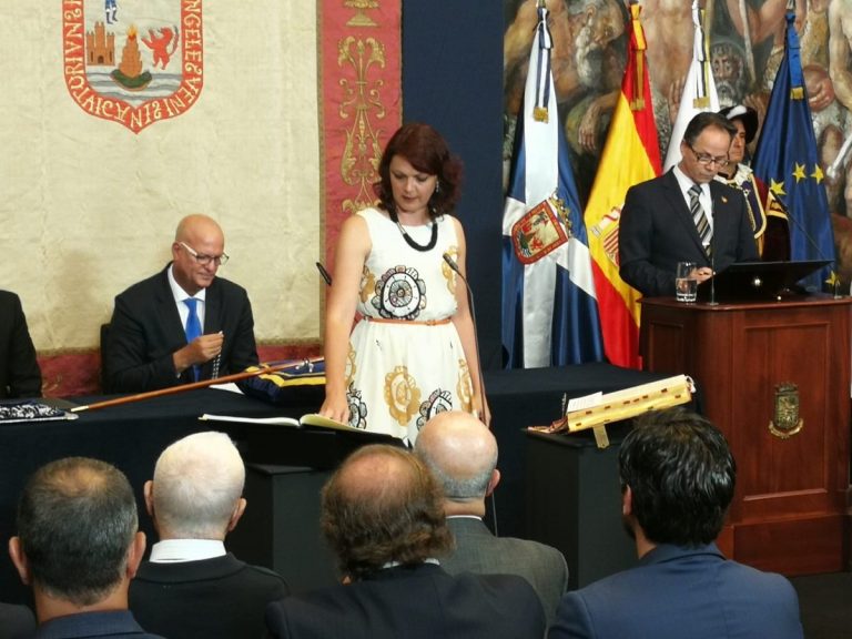 Ruth Acosta renuncia a su cargo de consejera del Cabildo de Tenerife