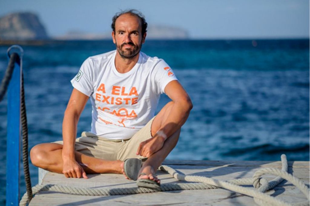 Jaime Caballero unirá La Gomera y Tenerife a nado para apoyar la ...