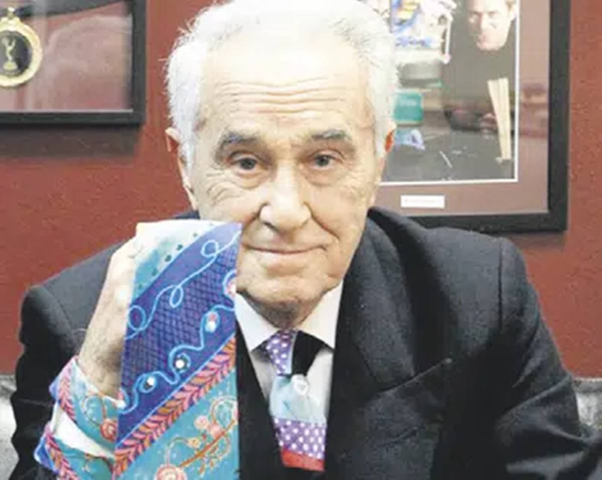 La relación entre la corbata de José María Carrascal y la publicidad ...