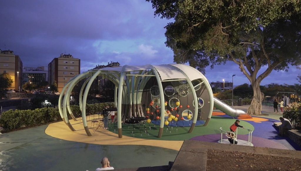El nuevo parque infantil en Santa Cruz: con Nautilus, rocódromo y ...