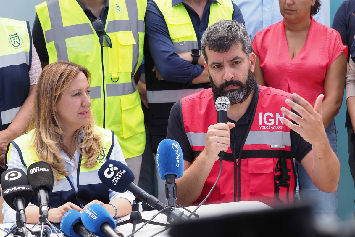 Stavros Meletlidis, vulcanólogo del IGN, descarta una erupción en Anaga ...