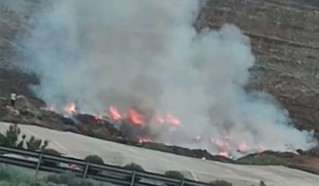 Susto en Santa Cruz: el viento propaga el fuego de una hoguera a una ...
